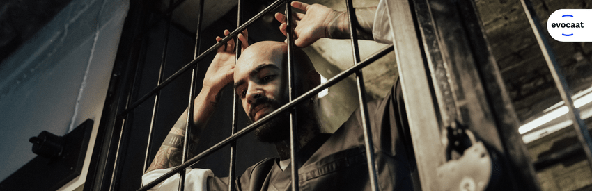 Is het strafbaar om te ontsnappen uit de gevangenis? | Evocaat